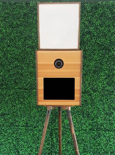 New Vintage Retro Photo Booth - Photo Booth Boutique in S. Florida